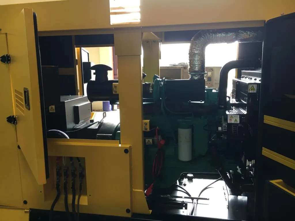 Genset Cummins 200 Kva,Type engine 6CTAA8.3-G4 ; Silent Type ; Brand ...
